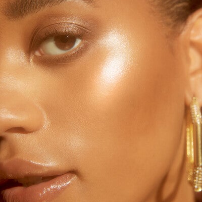 Halo Glow Liquid Filter Complexion Booster